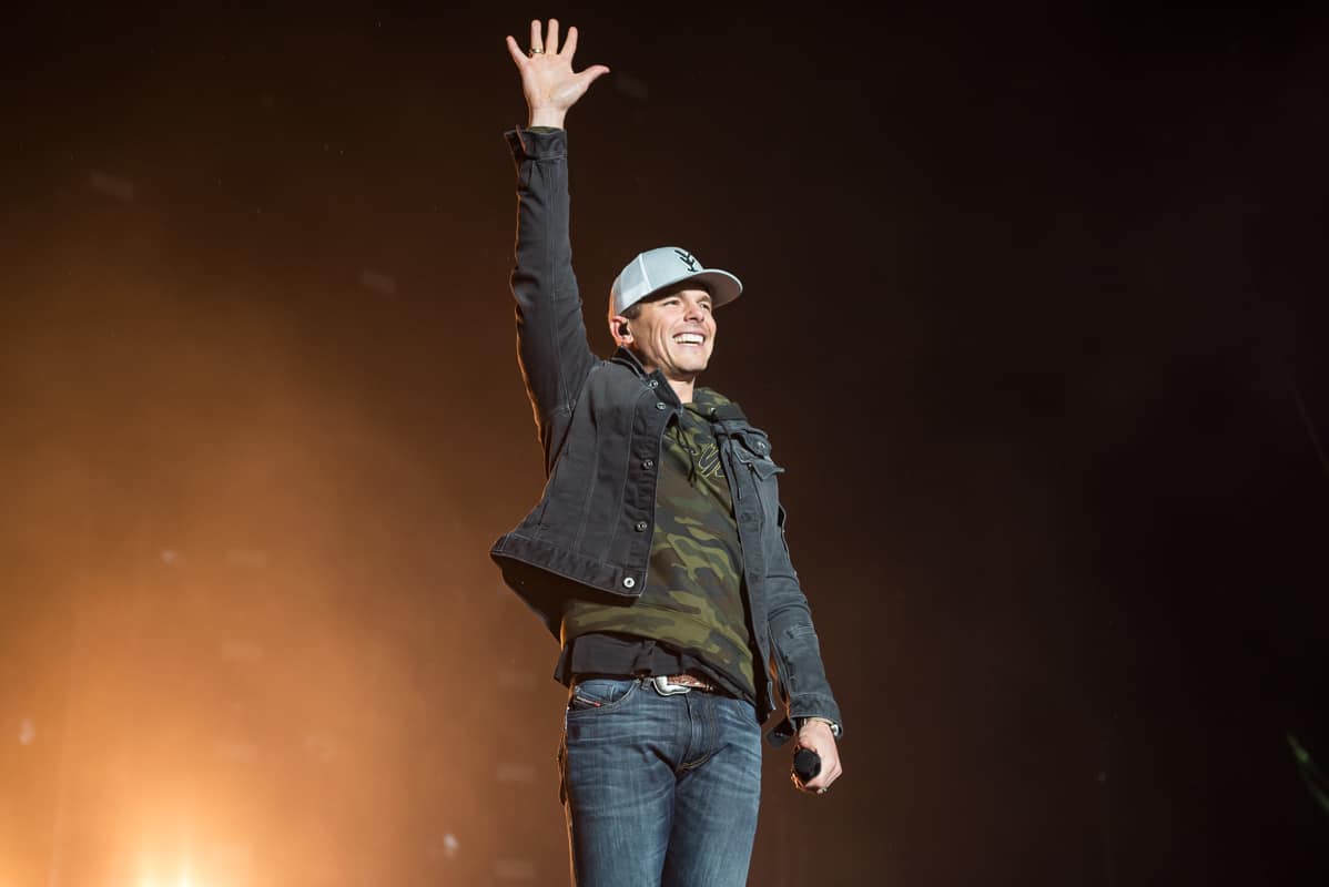 Granger Smith Details The "Radical Transformation" That Led Him To Quit ...