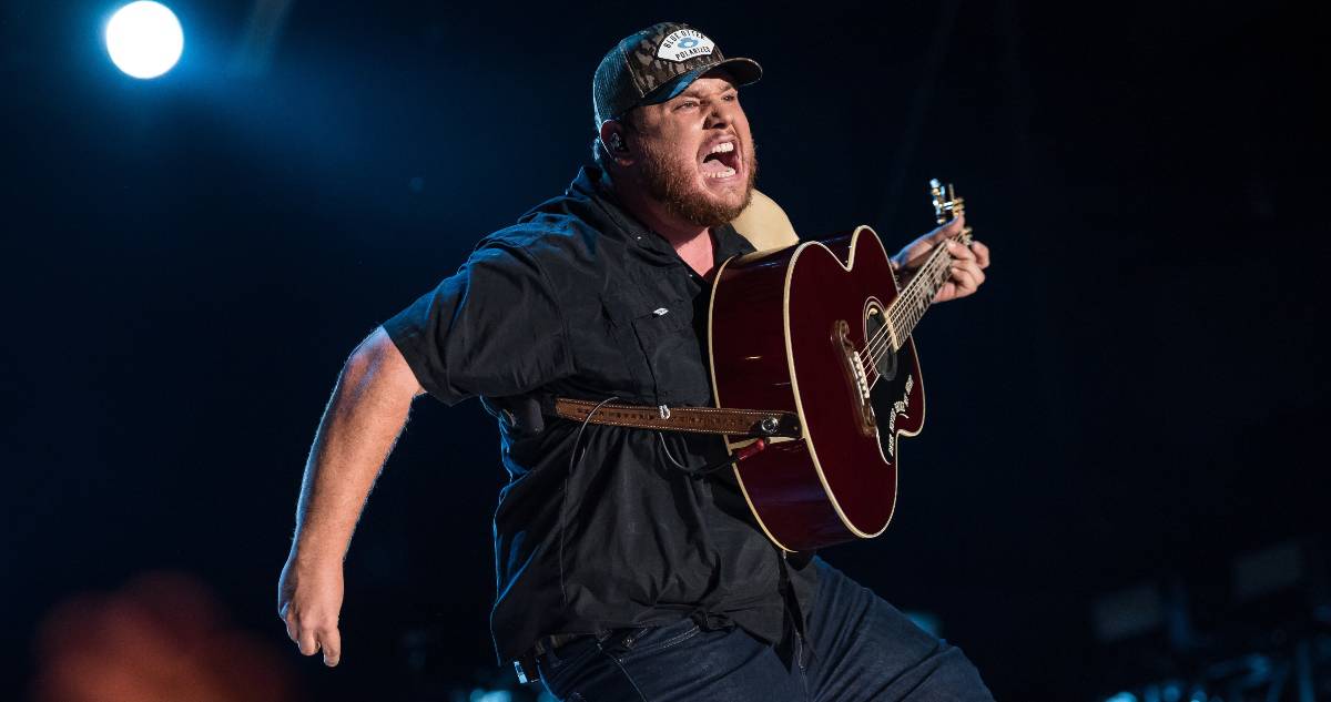 Luke Combs Makes History With 15th Consecutive No. 1 Hit - Music Mayhem