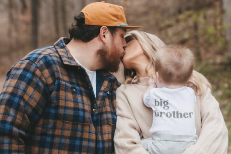BREAKING: Luke Combs' Wife Nicole Is Pregnant With Second Child - Music ...