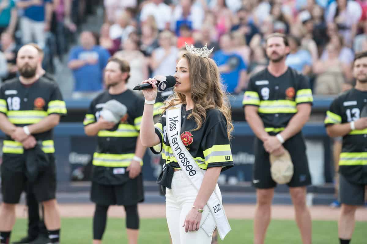 Jelly Roll, Raelynn, ERNEST, Brian Littrell & More Raise Over $221,000 ...