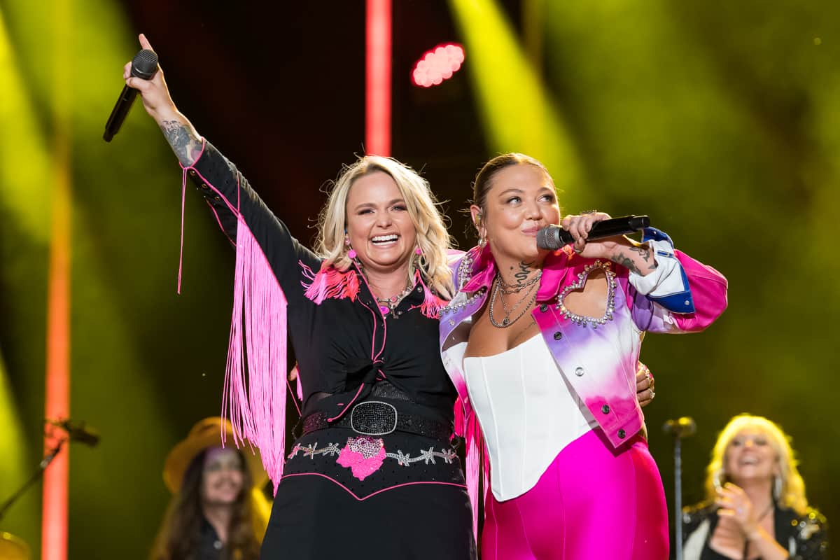 Miranda Lambert Rocks CMA Fest With Star-Studded Performance Featuring ...