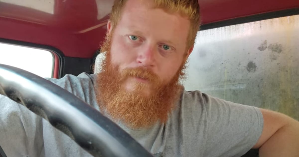 Oliver Anthony Breaks Down In Tears In Emotional Video Message ...