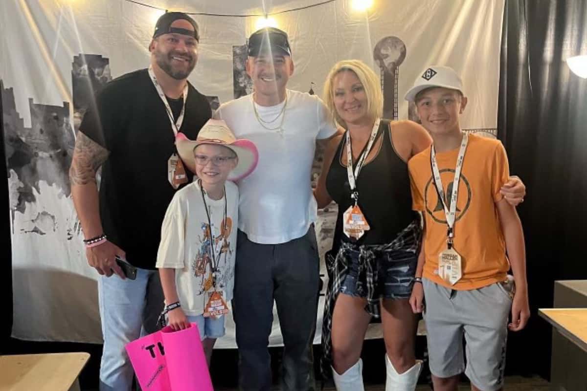 Morgan Wallen Grants Wish For 9-Year-Old Fan Battling Cancer With ...