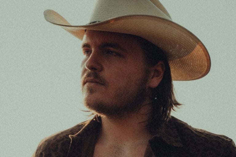 'American Idol' Alums Maddie Poppe & Caleb Lee Hutchinson Breakup ...