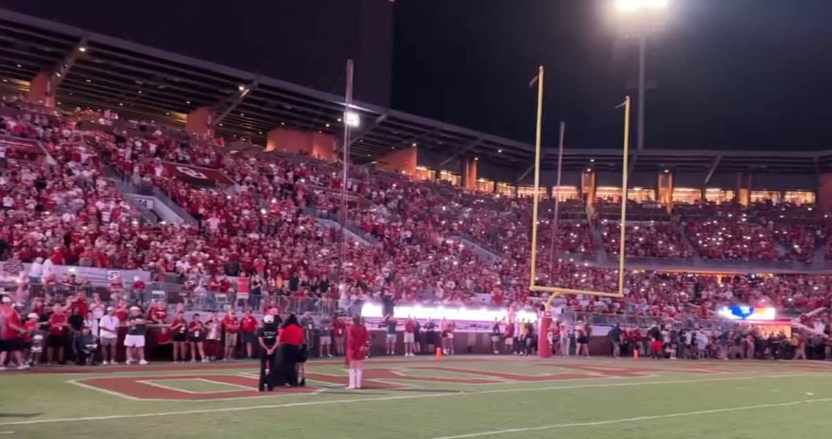 85,000 Fans and Toby Keith's Family Honor Late Country Music Icon With ...