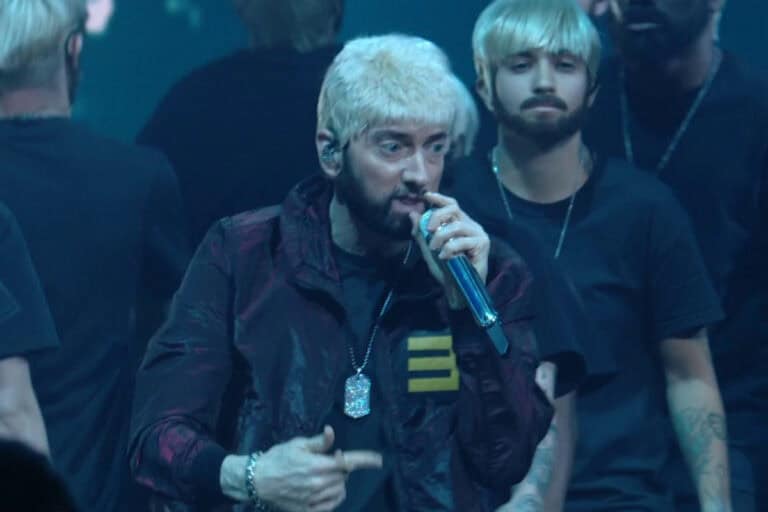 Rap Icon Eminem Kicks Off 2024 MTV VMAs With Epic Performance - Music ...