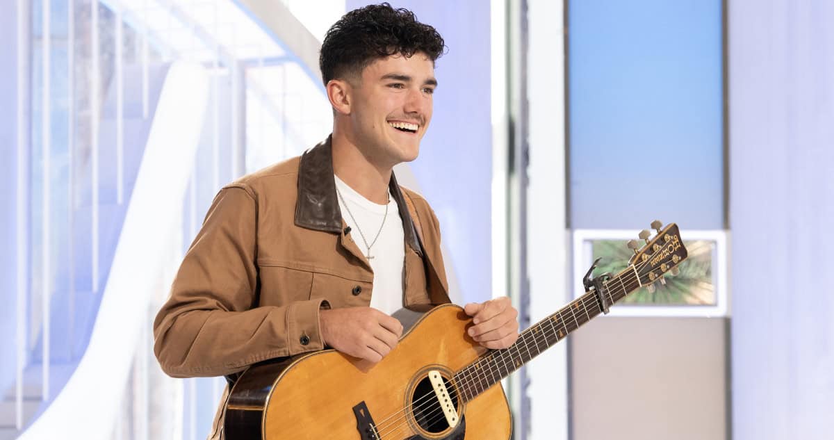 Bryson Quick Stuns with Countrified Pink Floyd Cover on 'American Idol ...