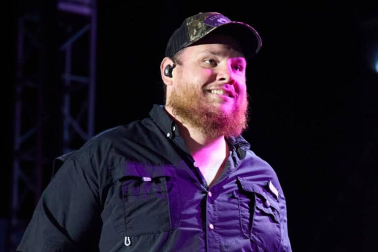Luke Combs Abruptly Cancels Super Bowl LX Madden Bowl Performance Day ...
