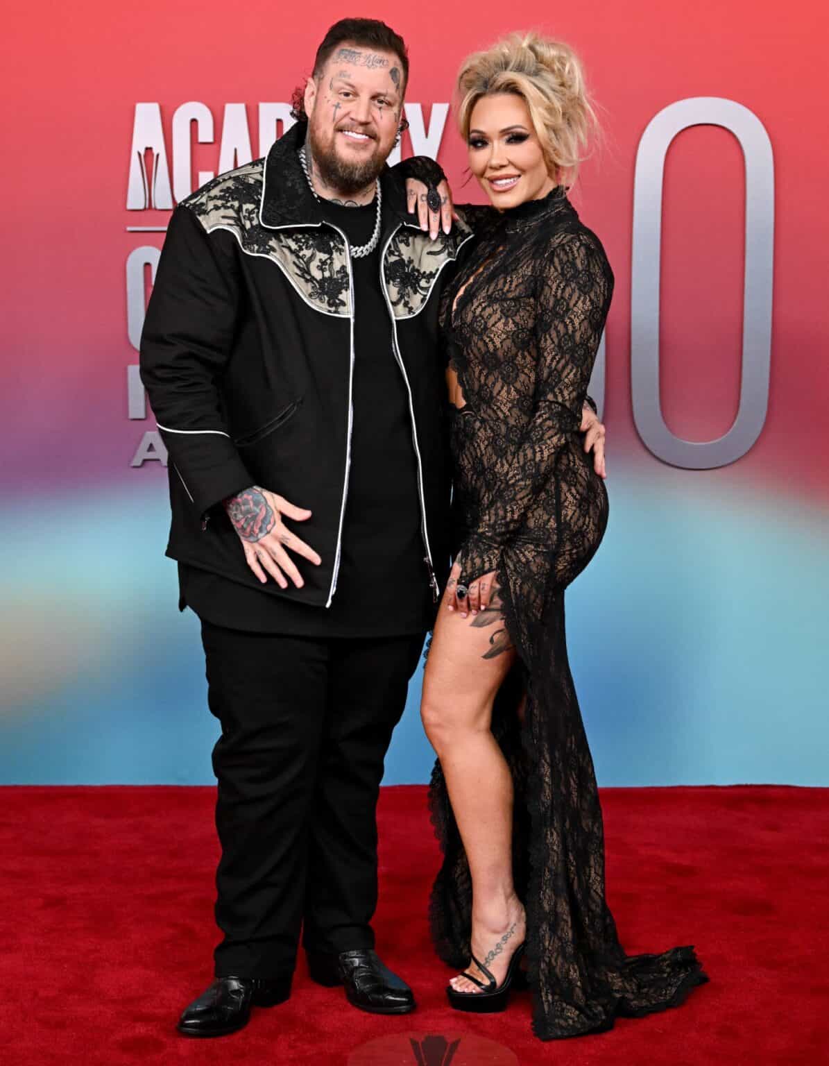 Jelly Roll And Wife Bunnie XO Turn Heads On The Red Carpet At 2025 ACM Awards - Music Mayhem