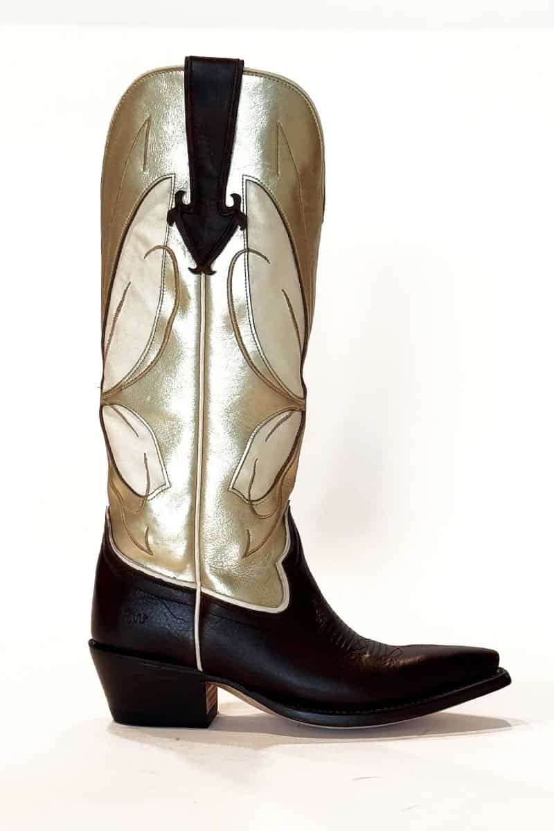 Lainey Wilson Launches Golden West Boots, A Stylish Western Footwear ...