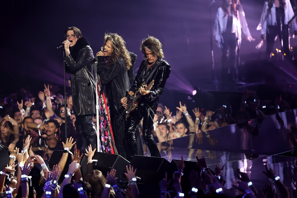 Aerosmith, Yungblud And Nuno Bettencourt Honor The Late Ozzy Osbourne With All-Star Tribute ...