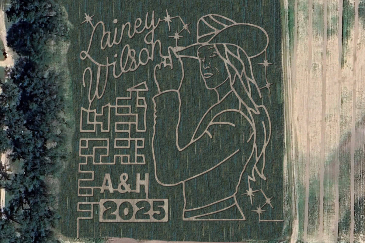Lainey Wilson Immortalized In Corn Mazes At 36 Farms Across America And ...