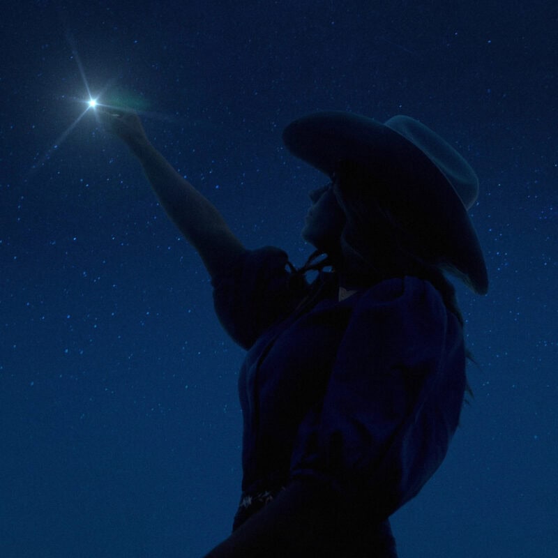 Anne Wilson On New Album 'Stars,' Says It Captures "The Struggles, And ...