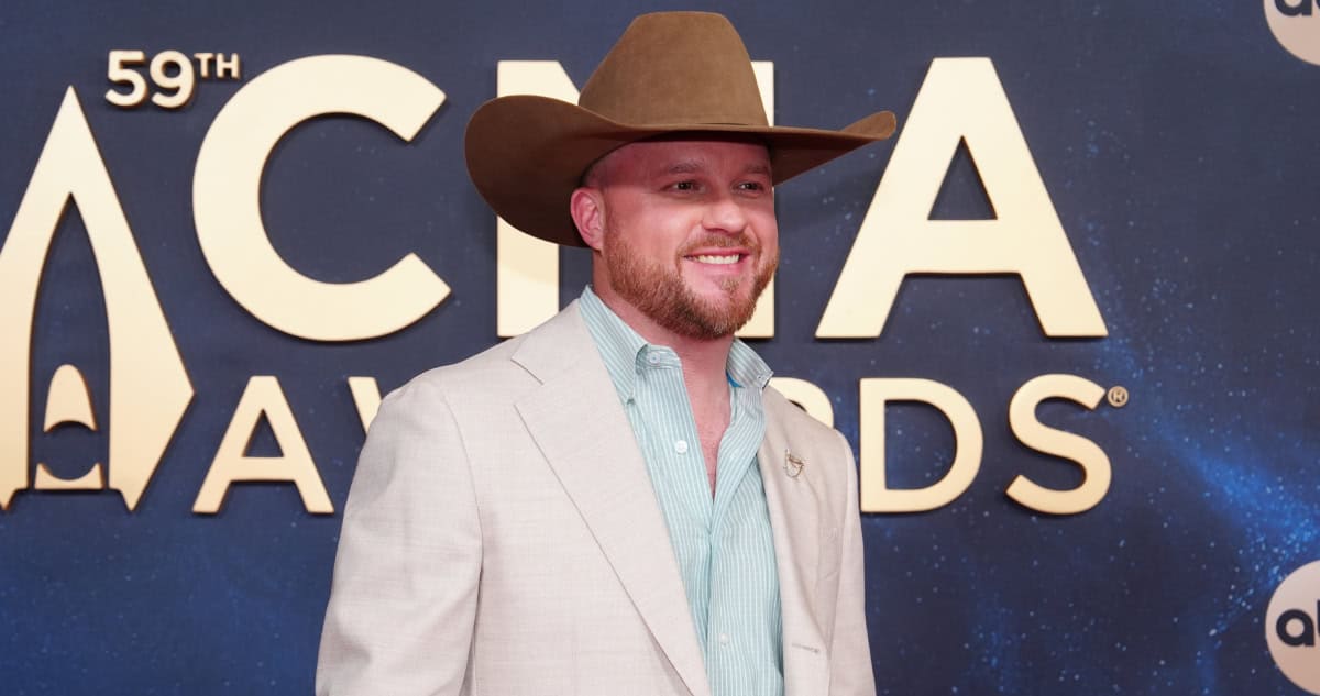 Cody Johnson Gives Update Following Sudden Ear Surgery, Reveals If It ...